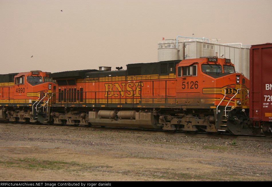 BNSF 5126